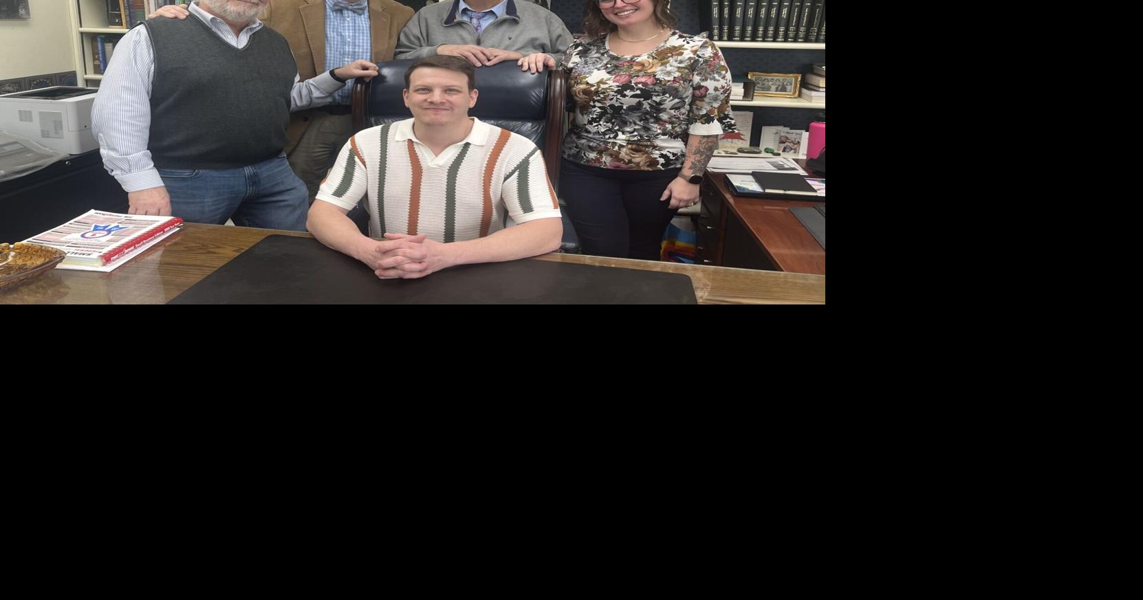 Tax business ribbon-cutting | Economics | thedailynewsonline.com