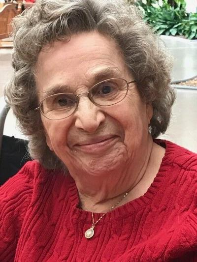 Mary Elizabeth Robinson (Abbe) | Obituaries | thedailynewsonline.com
