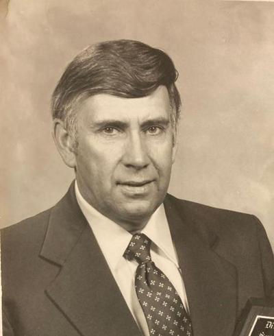 Robert L. Yunker | Obituaries | thedailynewsonline.com