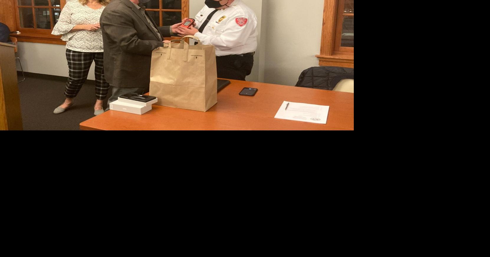City honors retired firefighters Tom Douglas and Tim Stengel | Top ...