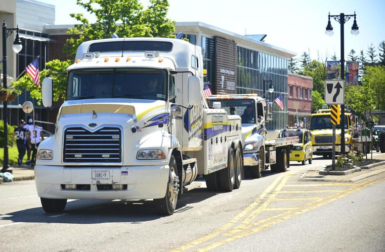 Parade helps mark Memorial Day in Batavia | News | thedailynewsonline.com