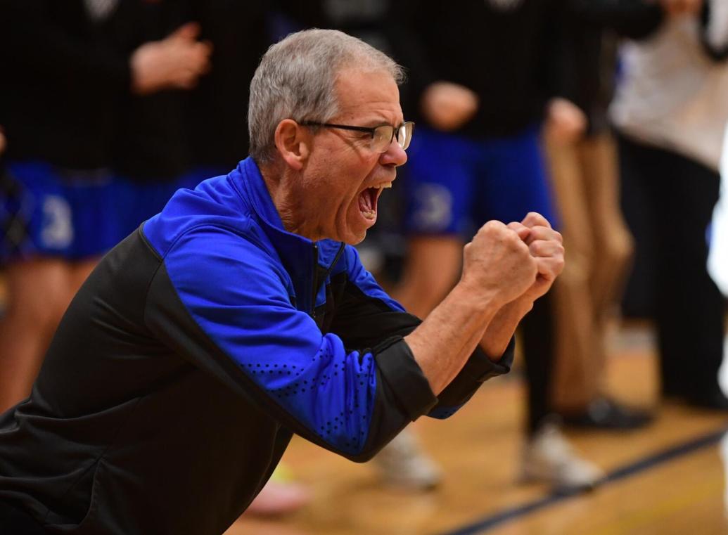 SEC. V BOYS BASKETBALL: Gioia's 3 sends Batavia past Pittsford ...
