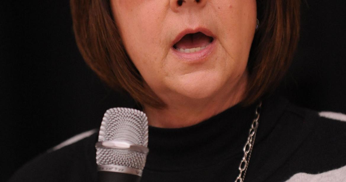 Hawley chief of staff retires | News | thedailynewsonline.com