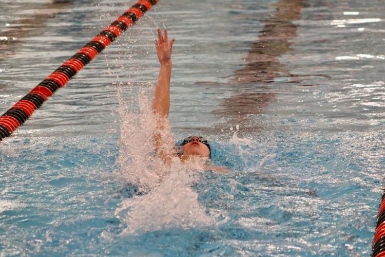 SEC. V SWIMMING: Byron-Bergen/Le Roy claims program's first sectional ...
