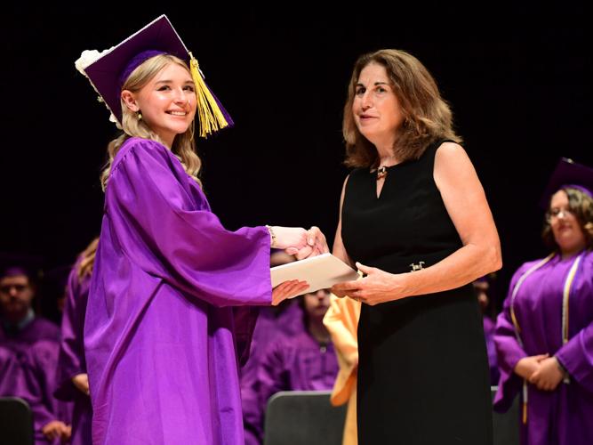 Pavilion Class of 2024 enjoys the moment and makes plans | News ...