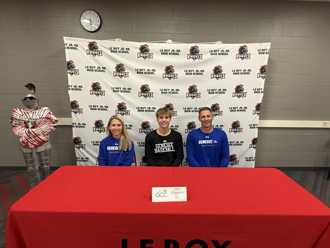 COLLEGE SPORTS: Le Roy celebrates six seniors moving on to play college ...