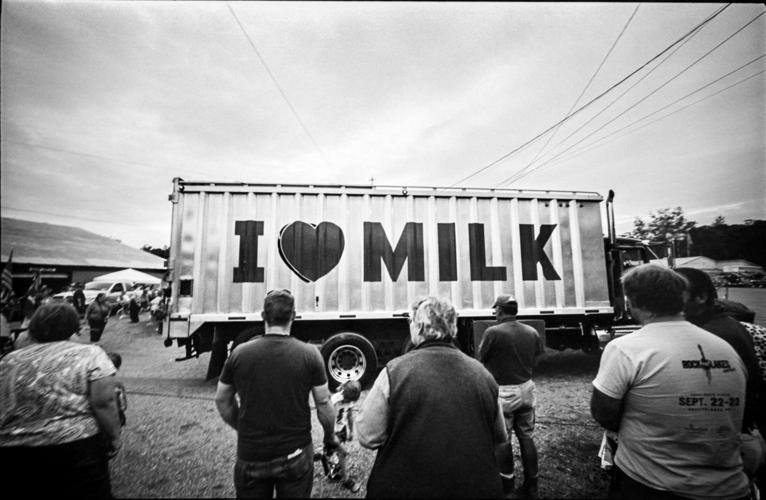 ‘Chance Encounters’ Perry photographer’s everyday images, and the ...