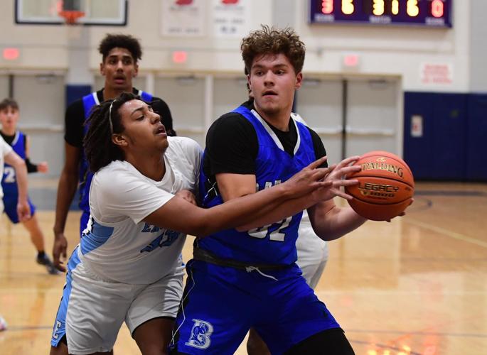 H.S. BASKETBALL: Mazur's 4th quarter helps Batavia narrowly outlast ...