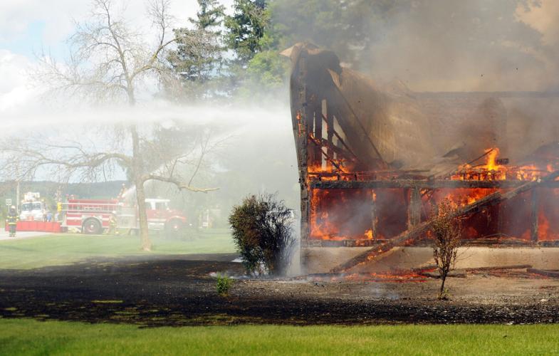 WATCH: Historic barn burns in Attica | Local News | thedailynewsonline.com