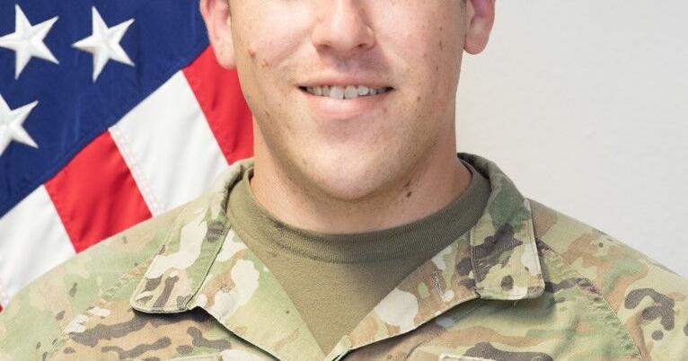 Capt. Tyler A. Nixon | Obituaries | thedailynewsonline.com