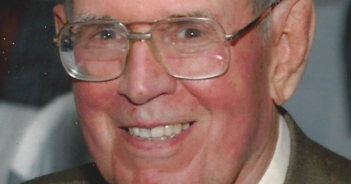 Robert U. Tanner | Obituaries | thedailynewsonline.com