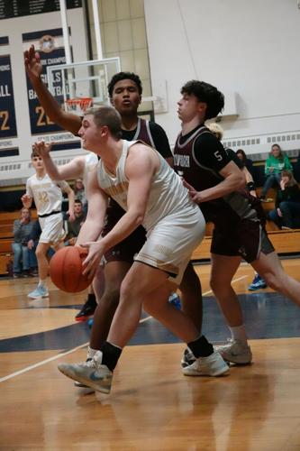 H.S. BOYS BASKETBALL: Cephus, McCulley, Antinore drop 14 points each in ...