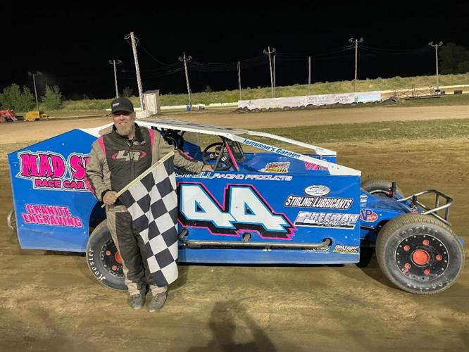 GENESEE SPEEDWAY: Wonderling Claims Clayton Downs Memorial. | Sports ...
