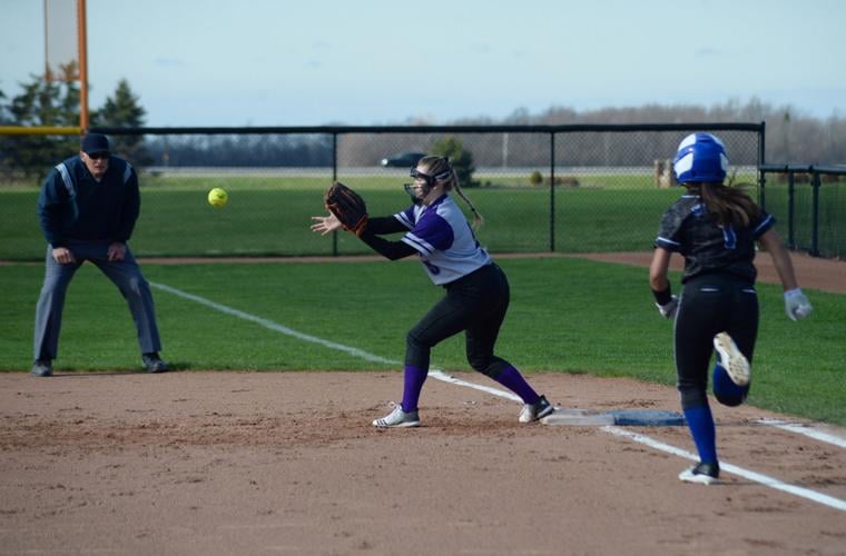Batavia softball bounces back with a solid win | Sports ...