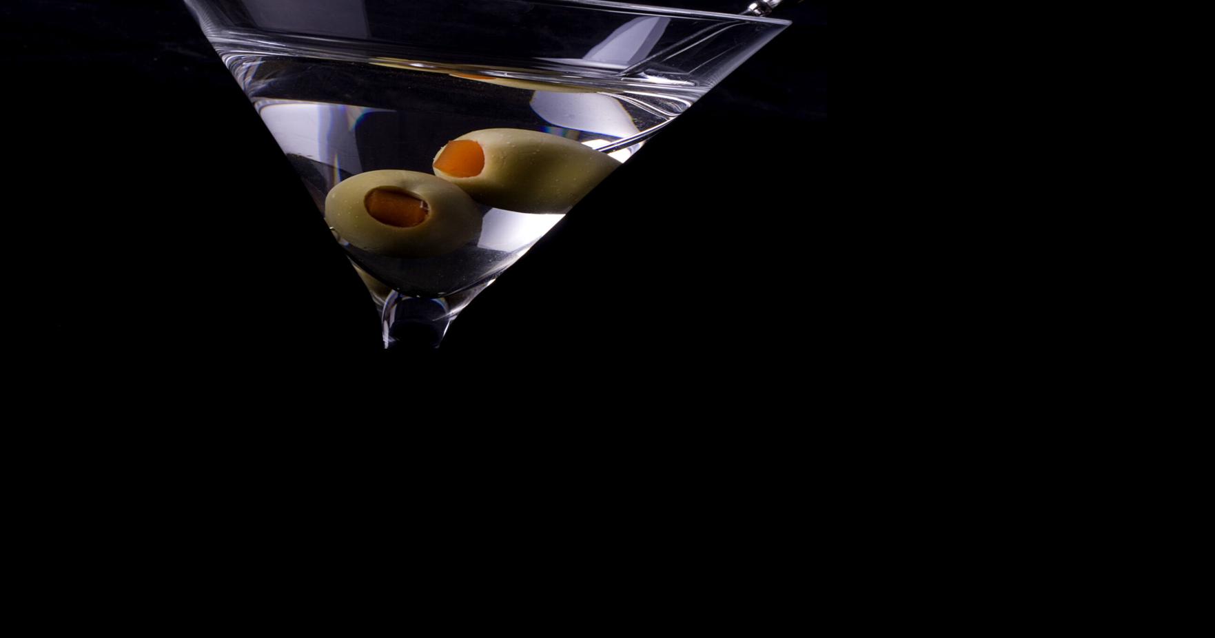 Column: Drinking culture is declining, and I'm a little sad ...