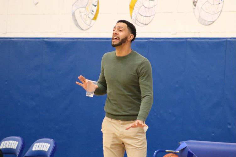 H.S. BOYS BASKETBALL ROUNDUP: Ray, Geneseo rally past Alexander in ...