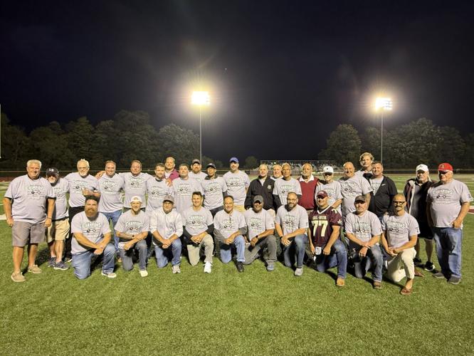 Halftime ceremony during opening week win honors 1995 state champion ...