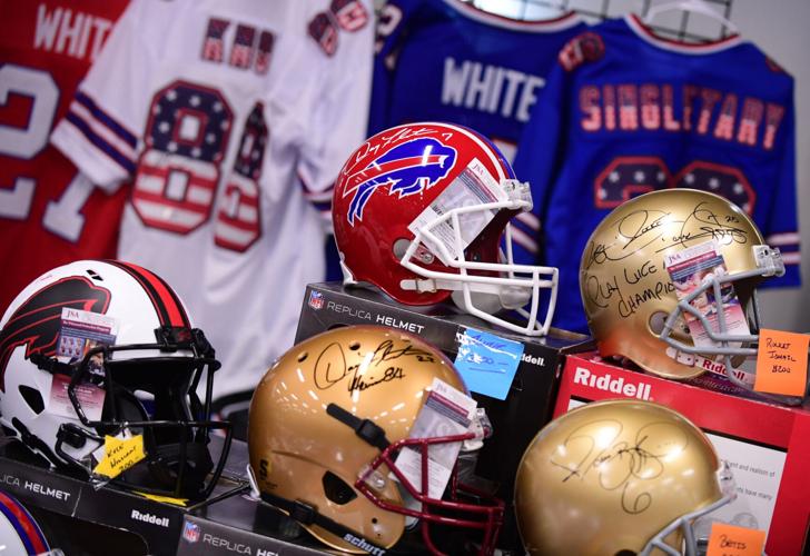 PHOTO GALLERY: Legends & Stars at Batavia Downs | Sports ...