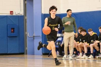 H.S. BOYS BASKETBALL ROUNDUP: Alexander defeats Lyndonville behind ...