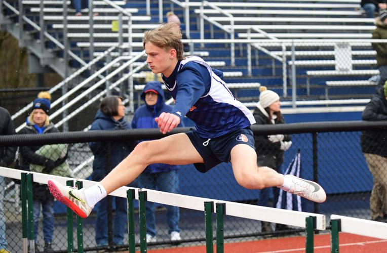 H.S. TRACK AND FIELD: Muntz, Luft, DelPriore lift O-A/E past ND ...