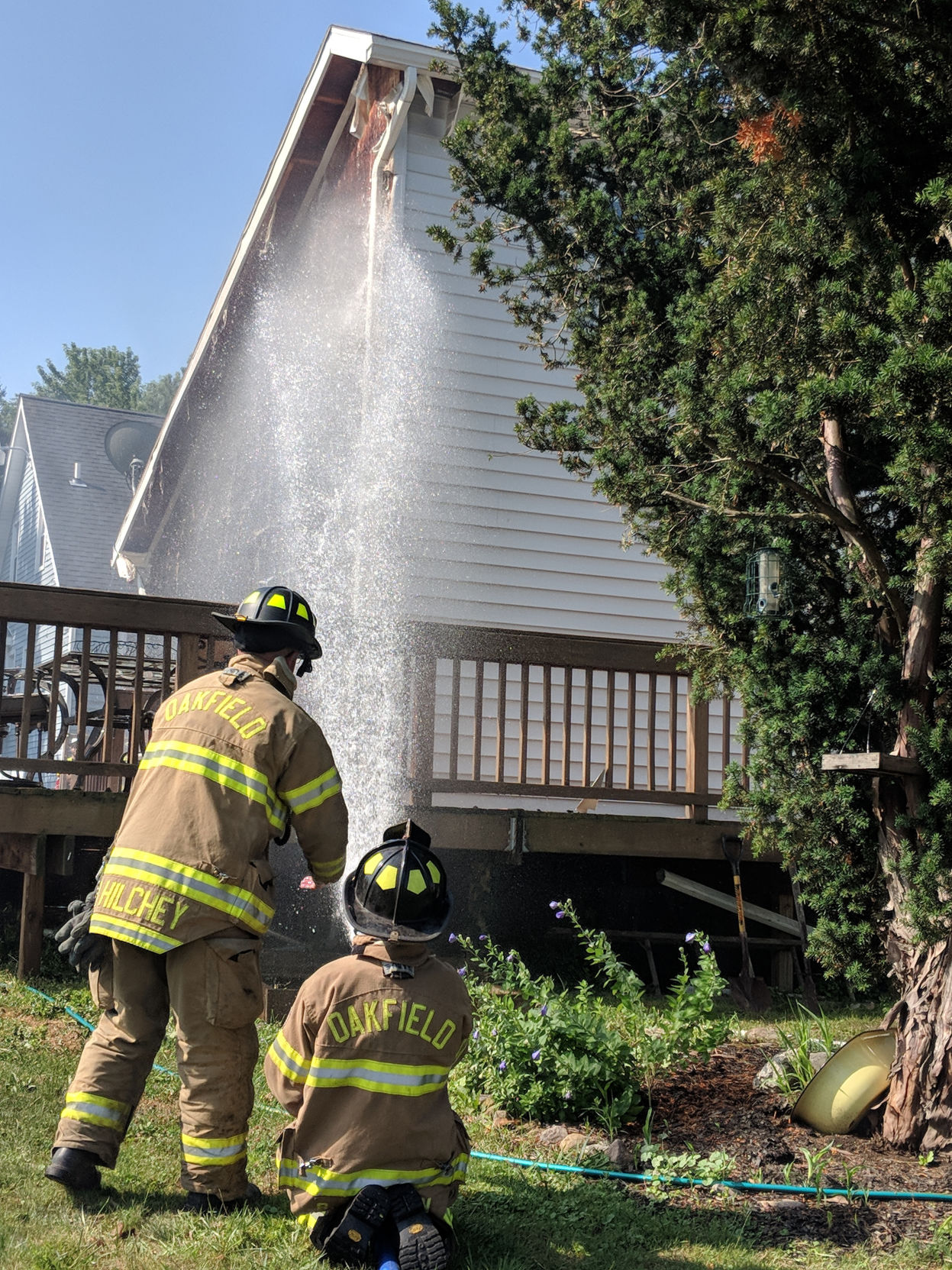 Crews battling Oakfield fire | News | thedailynewsonline.com
