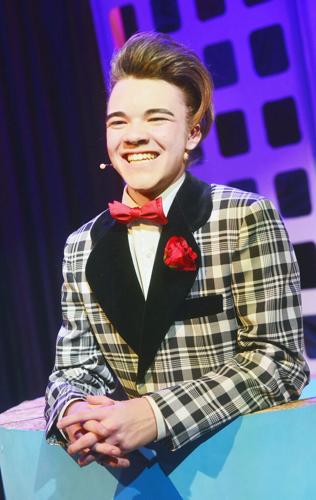 All in the family: 5 Smith siblings part of cast of ‘Hairspray’ at ...