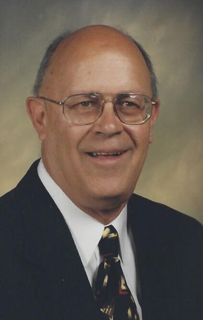 Lowell E. Davis | Obituaries | thedailynewsonline.com
