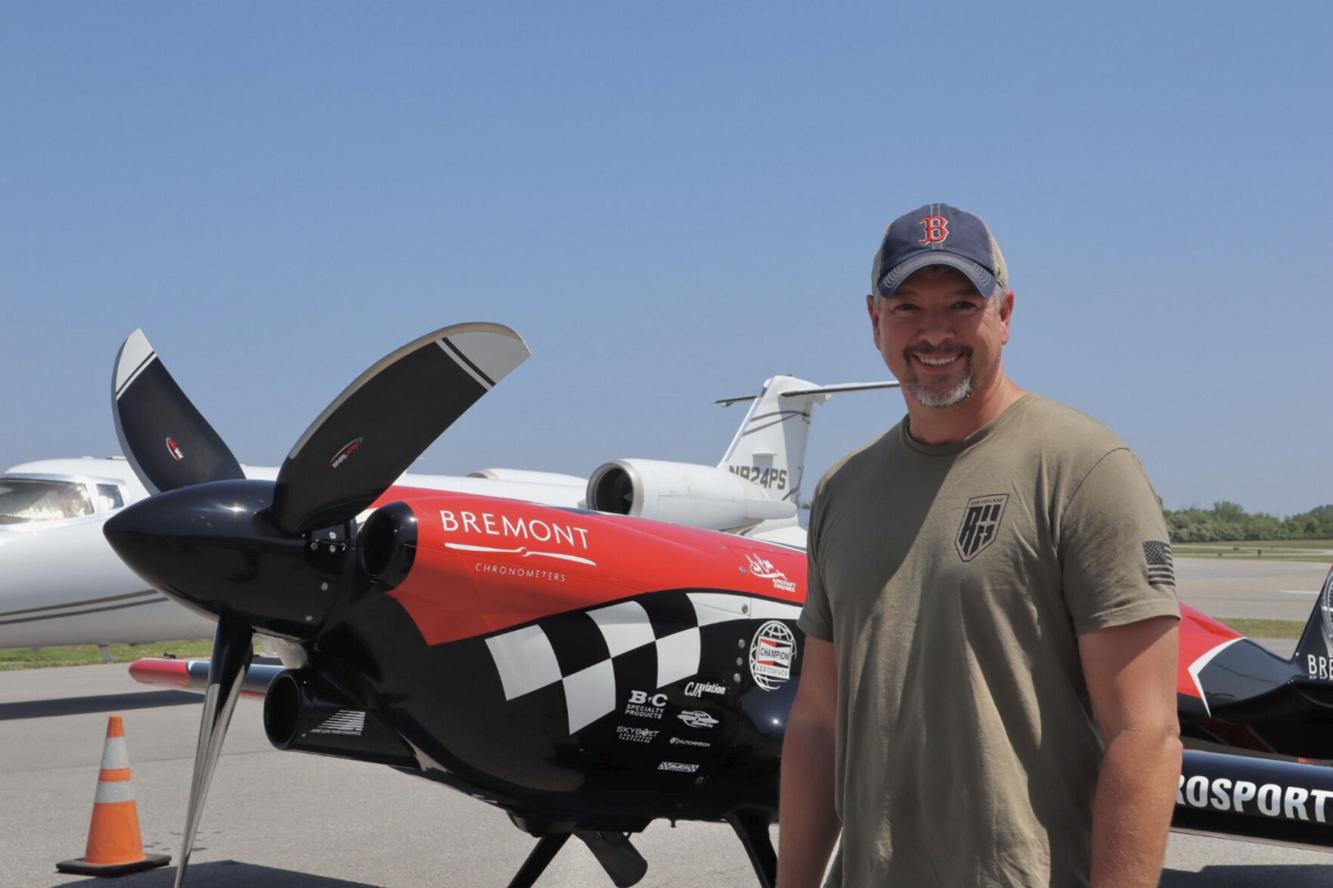 Stunt pilot Rob Holland dies in crash; frequent performer in Geneseo ...