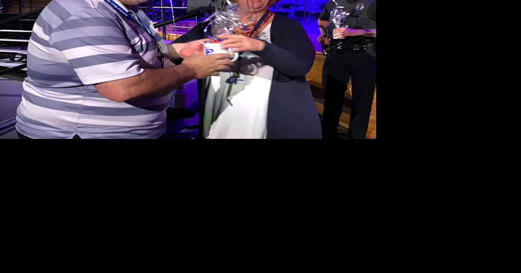 WATCH: Batavia High School thanks area veterans | Top Story ...