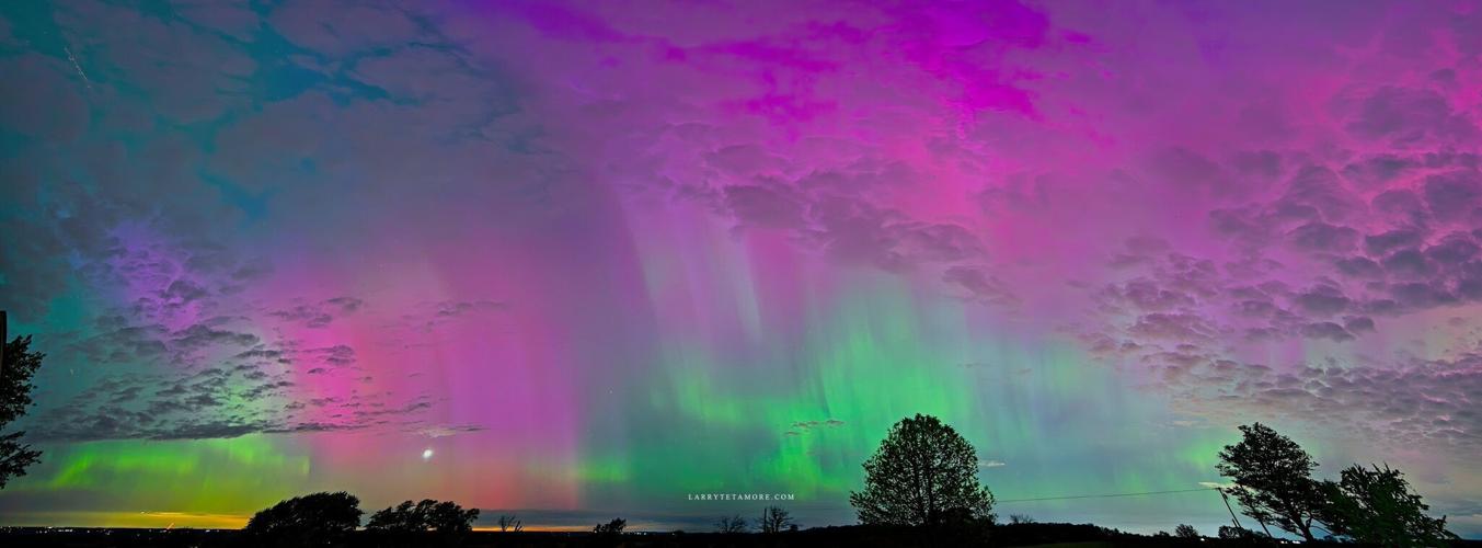 Painting the sky: Northern Lights captured in stunning photographs ...