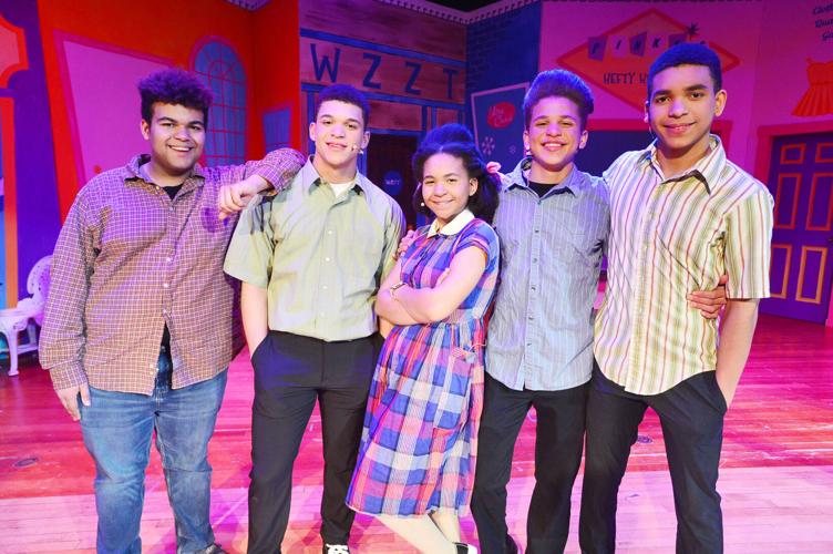 All in the family: 5 Smith siblings part of cast of ‘Hairspray’ at ...