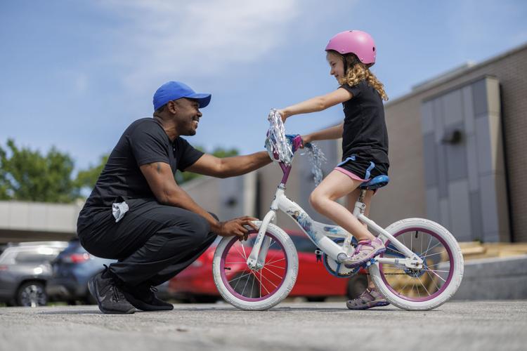 Secrets of Chicago's Bike Whisperer | Lifestyles | thedailynewsonline.com