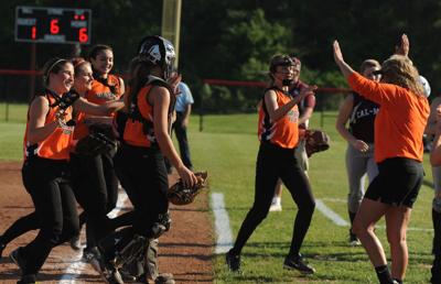 Cal-Mum_Warsaw_Sball_163.JPG | | thedailynewsonline.com