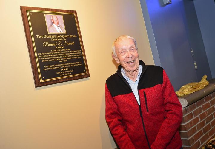 Batavia Downs dining room dedicated in honor of former longtime board ...