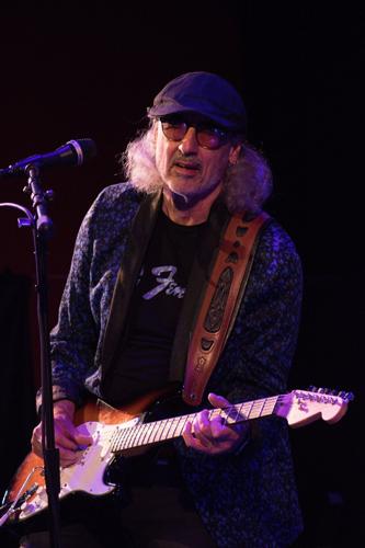 WATCH: Michael Charles pays tribute to Glen Campbell | Lifestyles ...