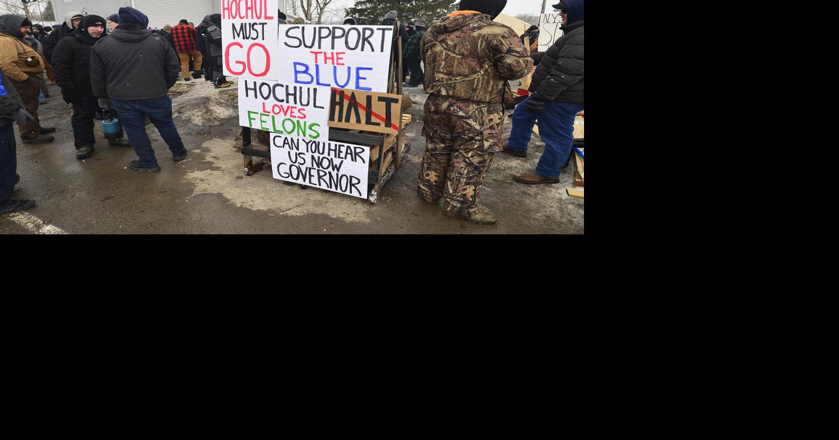WATCH: Shows of support, voices of frustration in strike's second day ...