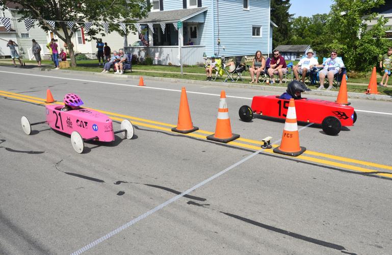 Box Car Derby racers ready to go in Oakfield | Top Story ...