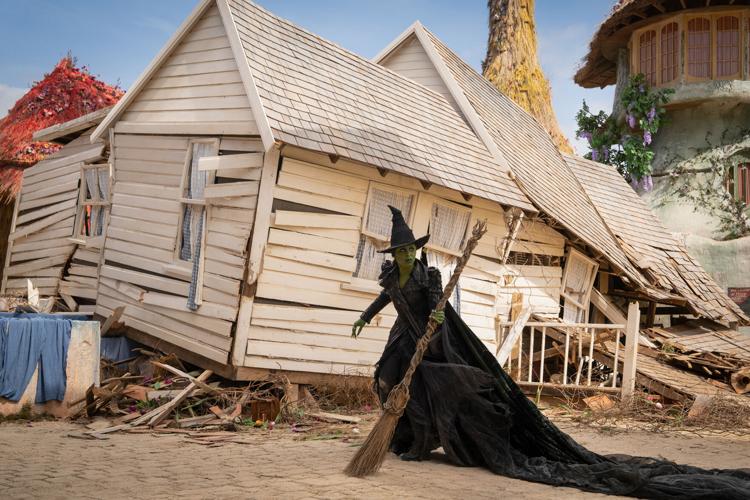 How ‘Wicked: For Good’ remixes 5 iconic moments from ‘The Wizard of Oz ...