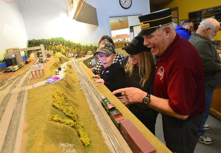 WATCH: GSME Open House welcomes old, new train fans | Lifestyles ...