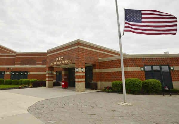 Le Roy Central School District going back to five-day, in-person ...