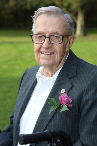 Richard Eck | Obituaries | thedailynewsonline.com