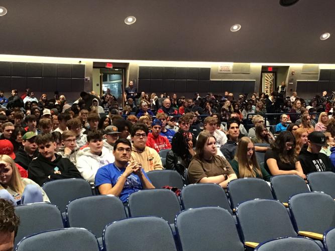 WATCH: Batavia High School thanks area veterans | Top Story ...