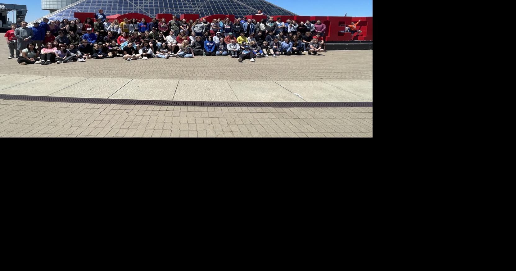 Medina Mustang Marching Band performs in Ohio | Lifestyles ...