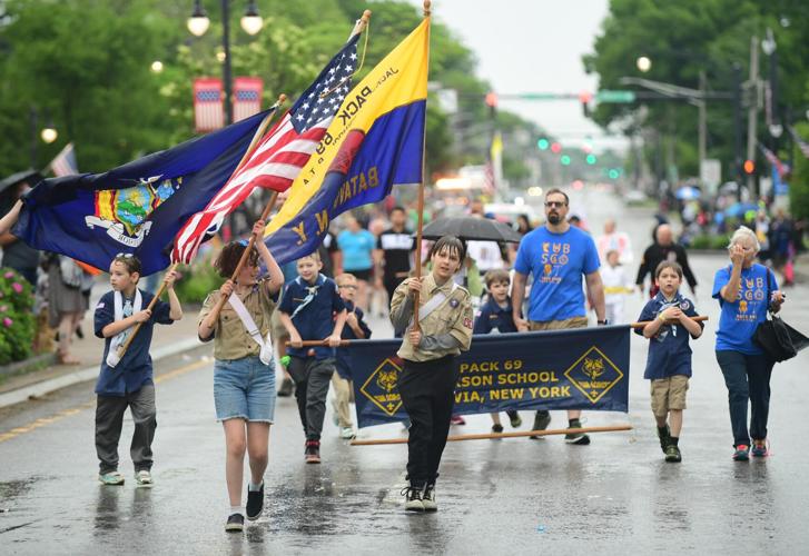 World War II veteran serves as grand marshal in Batavia parade | News ...
