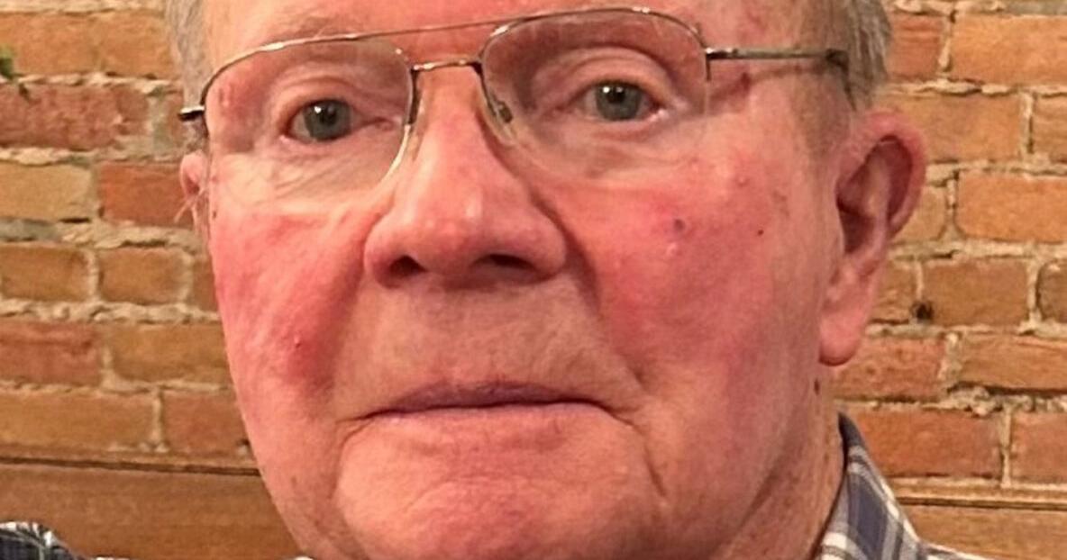 Frank S. Lewandowski Jr. | Obituaries | thedailynewsonline.com