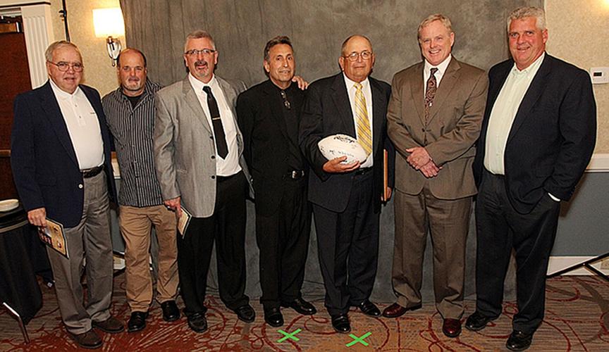 H.S. FOOTBALL: Le Roy mourns the loss of longtime coach, teacher and ...