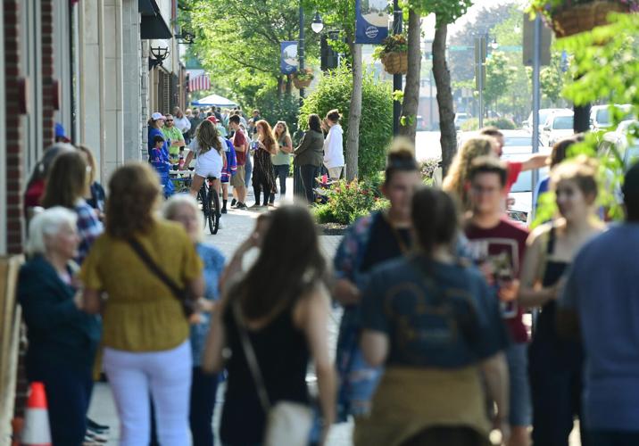 Cider Walk occupies downtown sidewalks in Batavia | Top Story ...