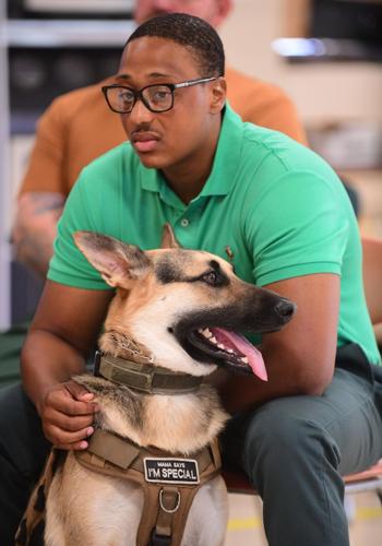 A ‘pawsitive’ day for veterans: Groveland Correctional celebrates ...