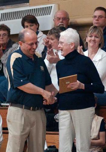 Notre Dame's Rapone and DiCasolo honored in court dedication | Sports ...