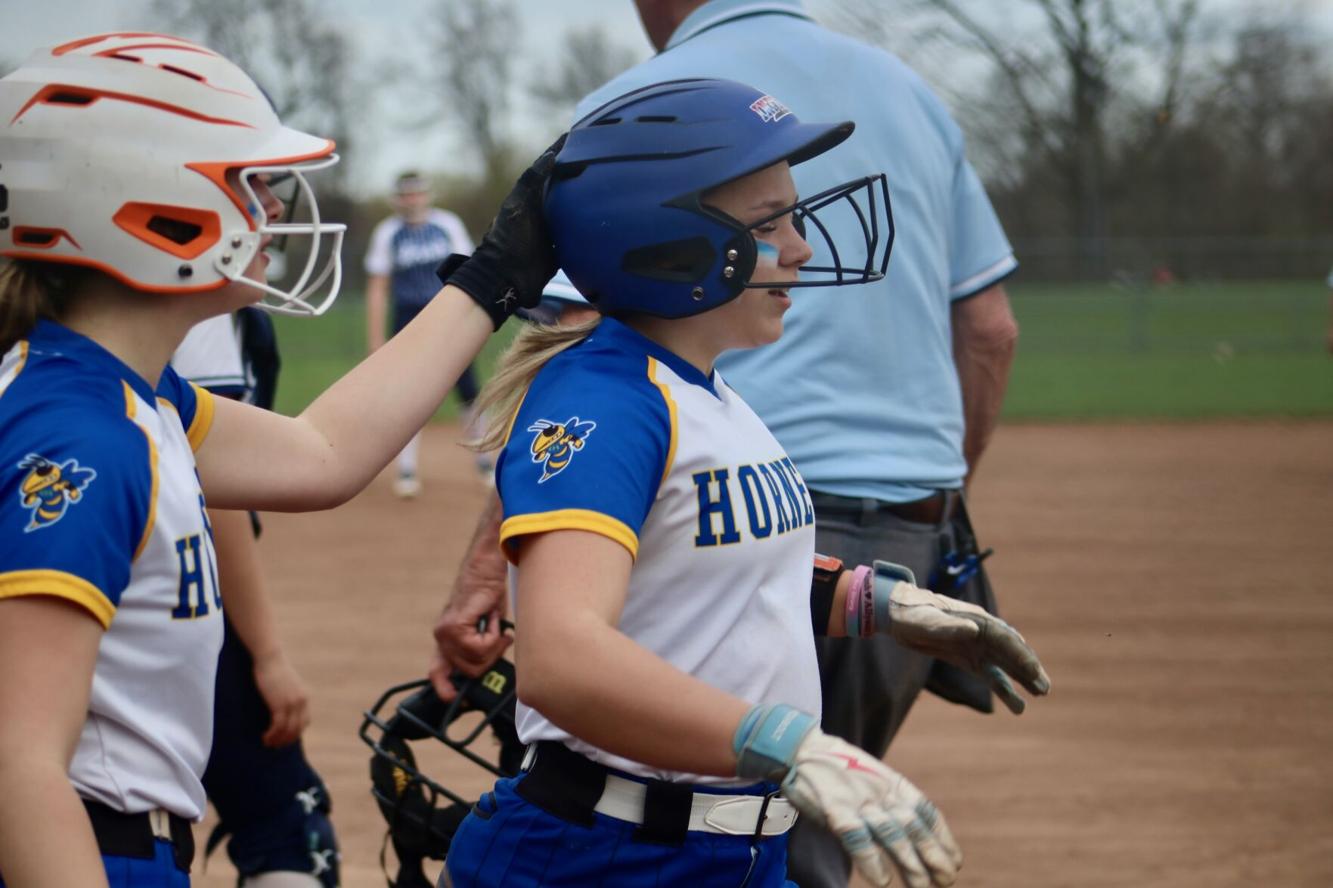 H.S. SOFTBALL ROUNDUP: Lamb, Thompson each drive in 3, O-A stays ...